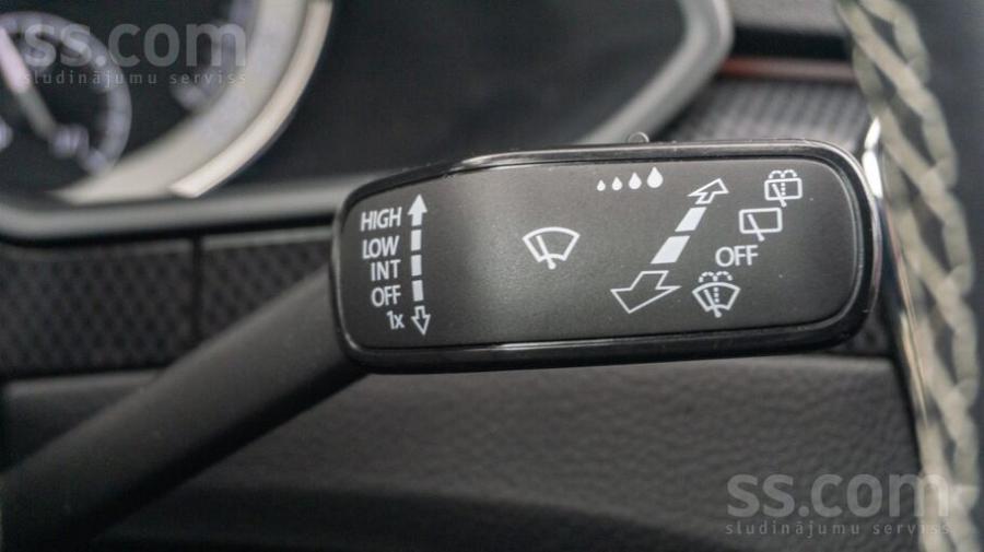 Dzeltens Skoda SuperB 2019 Rīga, ar dzinēja tilpumu 1.50 L un nobraukumu 91 tūkst. km par 19190 €, foto 24 vietnē AUTOMOTO.COM.LV