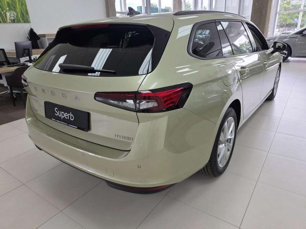 Dzeltens Skoda SuperB 2026 Šauļi, ar dzinēja tilpumu 1.50 L un nobraukumu 0 tūkst. km par 36300 €, foto 5 vietnē AUTOMOTO.COM.LV
