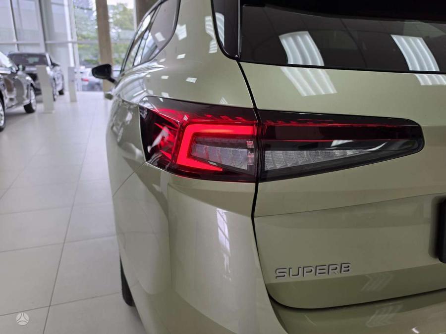 Dzeltens Skoda SuperB 2026 Šauļi, ar dzinēja tilpumu 1.50 L un nobraukumu 0 tūkst. km par 36300 €, foto 8 vietnē AUTOMOTO.COM.LV