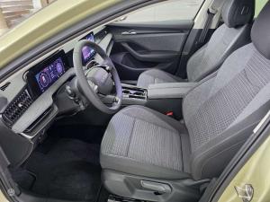 Dzeltens Skoda SuperB 2026 Šauļi, ar dzinēja tilpumu 1.50 L un nobraukumu 0 tūkst. km par 36300 €, foto 13 vietnē AUTOMOTO.COM.LV