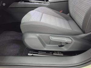 Dzeltens Skoda SuperB 2026 Šauļi, ar dzinēja tilpumu 1.50 L un nobraukumu 0 tūkst. km par 36300 €, foto 14 vietnē AUTOMOTO.COM.LV