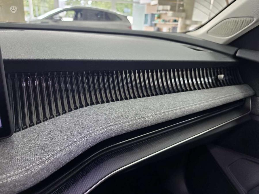 Dzeltens Skoda SuperB 2026 Šauļi, ar dzinēja tilpumu 1.50 L un nobraukumu 0 tūkst. km par 36300 €, foto 24 vietnē AUTOMOTO.COM.LV