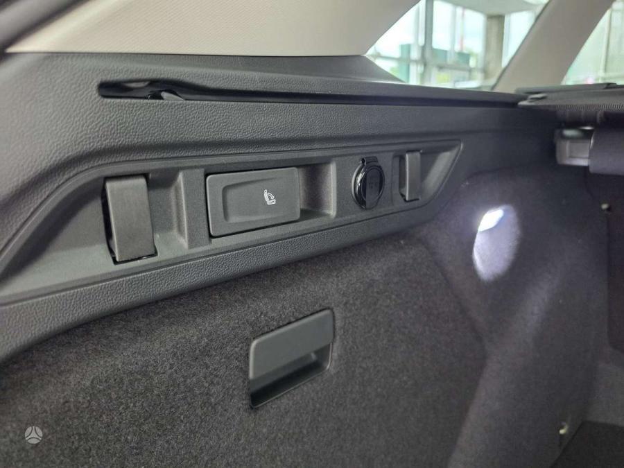 Dzeltens Skoda SuperB 2026 Šauļi, ar dzinēja tilpumu 1.50 L un nobraukumu 0 tūkst. km par 36300 €, foto 41 vietnē AUTOMOTO.COM.LV