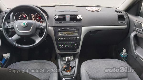 Beige Skoda Yeti 2012 in Tallinn, with an engine capacity of 2.00 L and mileage of 123 thousand km for 6900 €, photo 7 on AUTOMOTO.COM.LV