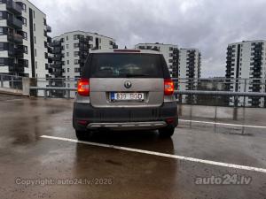 Beige Skoda Yeti 2012 in Tallinn, with an engine capacity of 1.20 L and mileage of 202 thousand km for 3000 €, photo 5 on AUTOMOTO.COM.LV