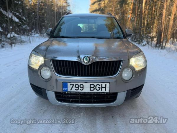 Smilšu krāsa Skoda Yeti 2012 Tallina, ar dzinēja tilpumu 2.00 L un nobraukumu 325 tūkst. km par 3495 €, foto 4 vietnē AUTOMOTO.COM.LV