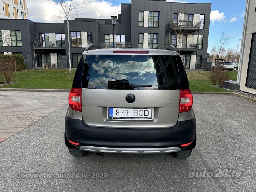 Smilšu krāsa Skoda Yeti 2012 Tartu, ar dzinēja tilpumu 1.20 L un nobraukumu 196 tūkst. km par 3499 €, foto 9 vietnē AUTOMOTO.COM.LV