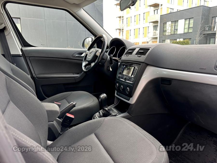 Smilšu krāsa Skoda Yeti 2012 Tartu, ar dzinēja tilpumu 1.20 L un nobraukumu 196 tūkst. km par 3499 €, foto 11 vietnē AUTOMOTO.COM.LV