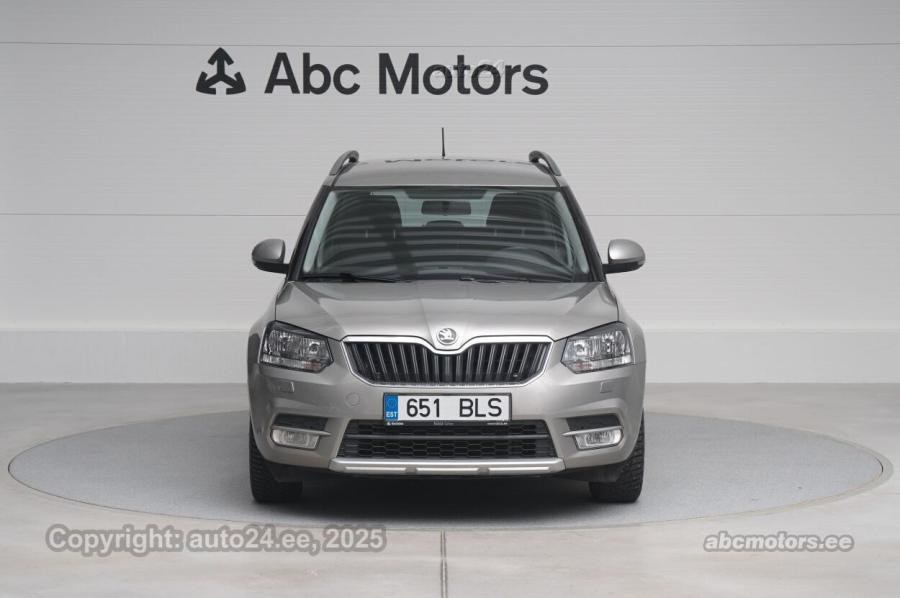 Beige Skoda Yeti 2014 in Tallinn, with an engine capacity of 1.20 L and mileage of 73 thousand km for 6490 €, photo 2 on AUTOMOTO.COM.LV