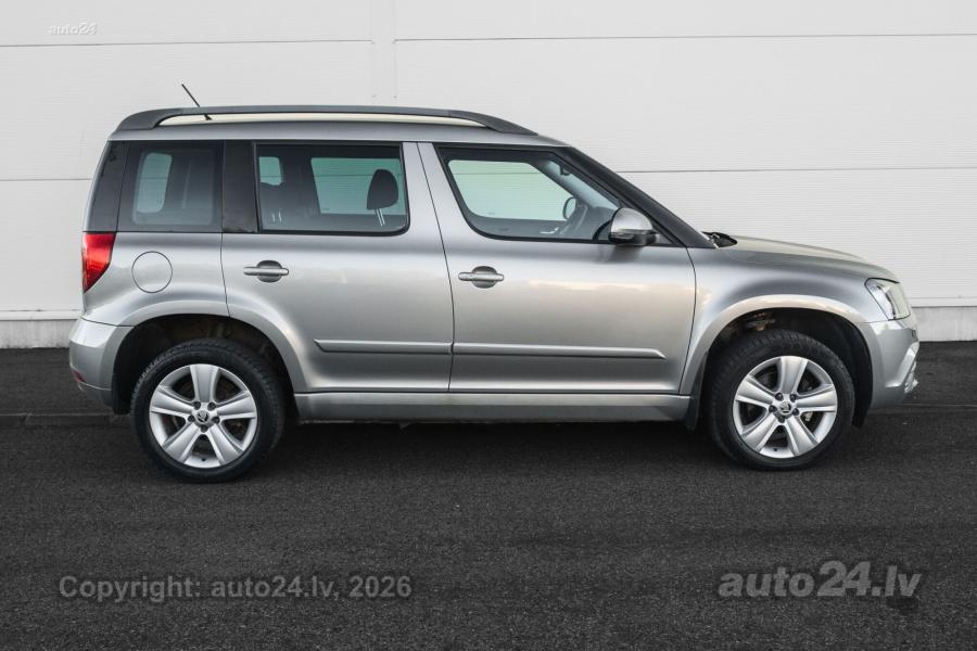 Beige Skoda Yeti 2014 in Tallinn, with an engine capacity of 2.00 L and mileage of 243 thousand km for 9799 €, photo 5 on AUTOMOTO.COM.LV