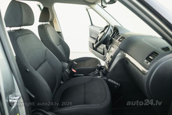 Skoda Yeti 2014 in Tallinn on AUTOMOTO.COM.LV Beige Skoda Yeti 2014 in Tallinn, with an engine capacity of 2.00 L and mileage of 243 thousand km for 9799 €, photo 11 on AUTOMOTO.COM.LV