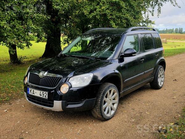 Black Skoda Yeti 2010 in Dobele, with an engine capacity of 2.00 L and mileage of 399 thousand km for 2900 €, photo 2 on AUTOMOTO.COM.LV