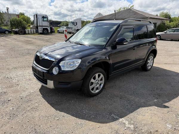 Black Skoda Yeti 2011 in Kelme, with an engine capacity of 1.80 L and mileage of 191 thousand km for 3200 €, photo 2 on AUTOMOTO.COM.LV