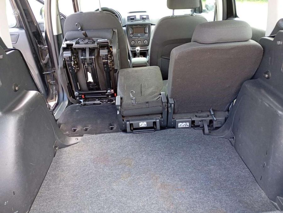 Melns Skoda Yeti 2011 Kauņa, ar dzinēja tilpumu 1.60 L un nobraukumu 290 tūkst. km par 3700 €, foto 9 vietnē AUTOMOTO.COM.LV