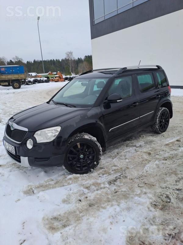 Black Skoda Yeti 2012 in Riga, with an engine capacity of 1.20 L and mileage of 159 thousand km for 2100 €, photo 1 on AUTOMOTO.COM.LV