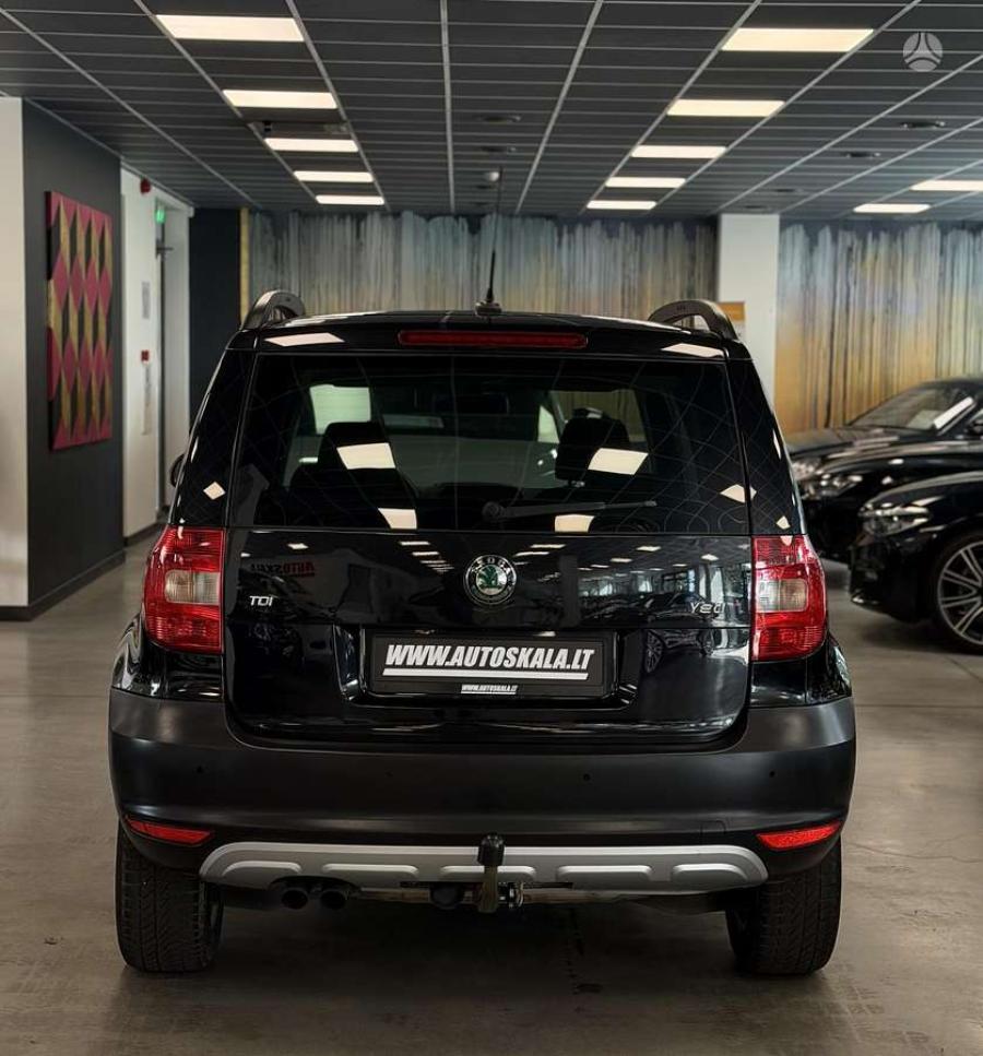 Melns Skoda Yeti 2012 Klaipėda, ar dzinēja tilpumu 1.97 L un nobraukumu 230 tūkst. km par 5500 €, foto 8 vietnē AUTOMOTO.COM.LV
