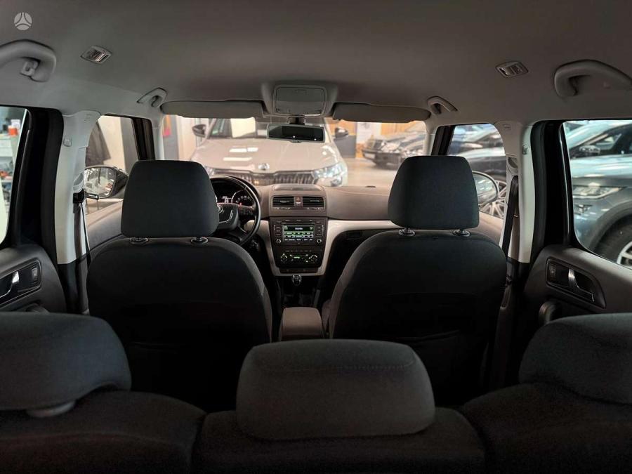 Melns Skoda Yeti 2012 Klaipėda, ar dzinēja tilpumu 1.97 L un nobraukumu 230 tūkst. km par 5500 €, foto 12 vietnē AUTOMOTO.COM.LV