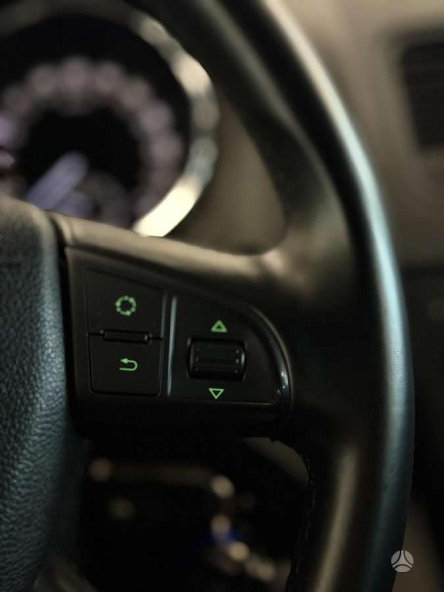 Melns Skoda Yeti 2012 Klaipėda, ar dzinēja tilpumu 1.97 L un nobraukumu 230 tūkst. km par 5500 €, foto 20 vietnē AUTOMOTO.COM.LV