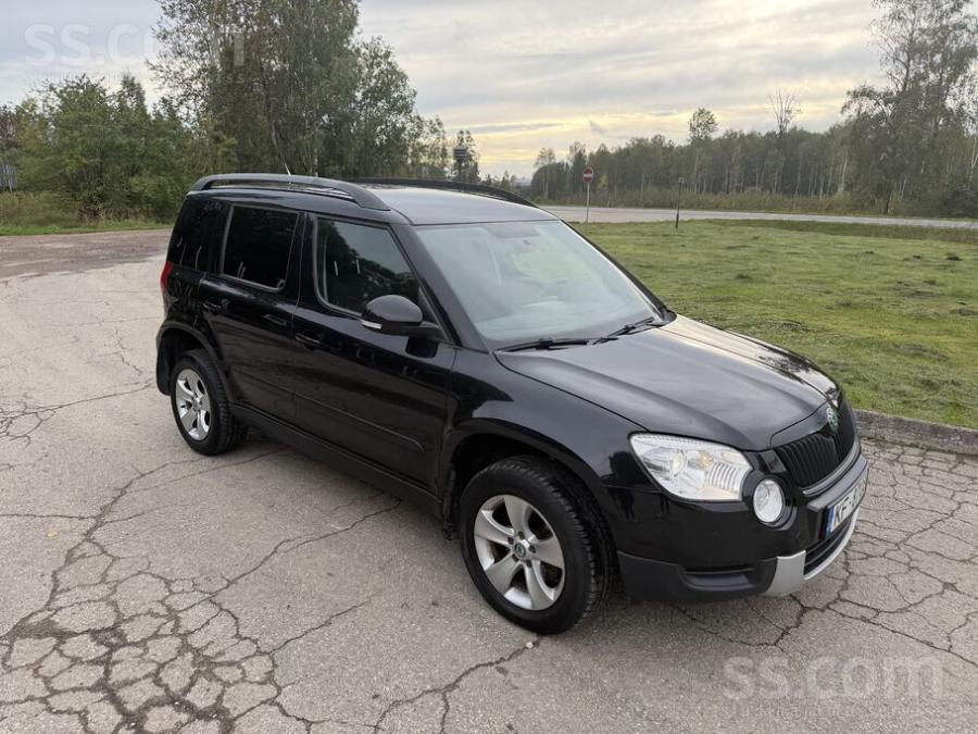 Black Skoda Yeti 2012 in Kraslava, with an engine capacity of 1.80 L and mileage of 144 thousand km for 5700 €, photo 3 on AUTOMOTO.COM.LV