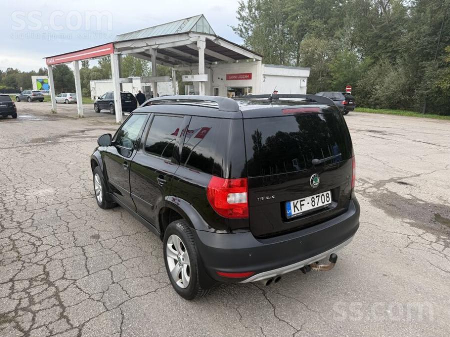 Black Skoda Yeti 2012 in Kraslava, with an engine capacity of 1.80 L and mileage of 144 thousand km for 5700 €, photo 7 on AUTOMOTO.COM.LV