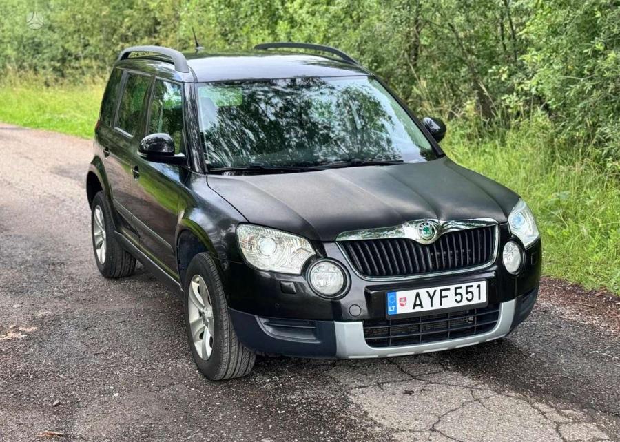Melns Skoda Yeti 2013 Elektrėnai, ar dzinēja tilpumu 1.97 L un nobraukumu 350 tūkst. km par 2990 €, foto 6 vietnē AUTOMOTO.COM.LV