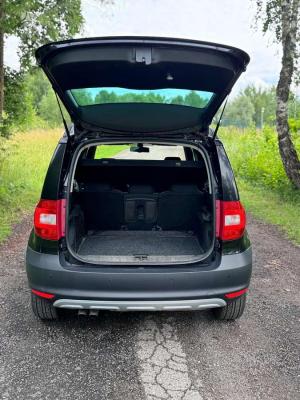 Melns Skoda Yeti 2013 Elektrėnai, ar dzinēja tilpumu 1.97 L un nobraukumu 350 tūkst. km par 2850 €, foto 16 vietnē AUTOMOTO.COM.LV
