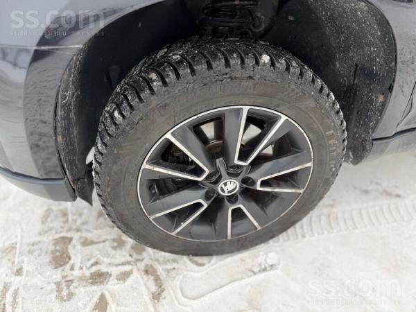 Melns Skoda Yeti 2014 Jelgava, ar dzinēja tilpumu 2.00 L un nobraukumu 314 tūkst. km par 6500 €, foto 5 vietnē AUTOMOTO.COM.LV
