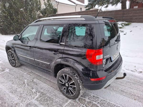 Melns Skoda Yeti 2014 Utena, ar dzinēja tilpumu 1.97 L un nobraukumu 211 tūkst. km par 7600 €, foto 8 vietnē AUTOMOTO.COM.LV