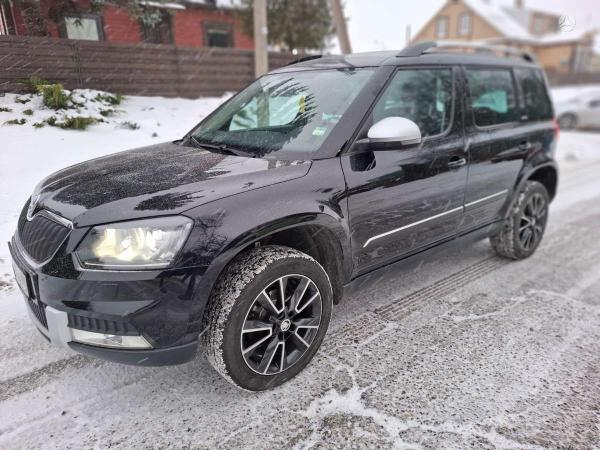 Black Skoda Yeti 2014 in Utena, with an engine capacity of 1.97 L and mileage of 210 thousand km for 7600 €, photo 8 on AUTOMOTO.COM.LV