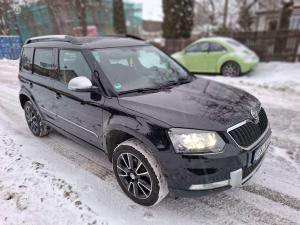 Black Skoda Yeti 2014 in Utena, with an engine capacity of 1.97 L and mileage of 210 thousand km for 7600 €, photo 11 on AUTOMOTO.COM.LV