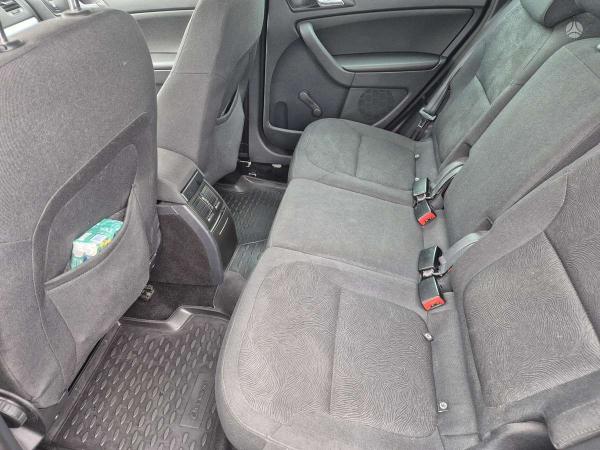 Melns Skoda Yeti 2014 Viļņa, ar dzinēja tilpumu 1.97 L un nobraukumu 303 tūkst. km par 6700 €, foto 8 vietnē AUTOMOTO.COM.LV