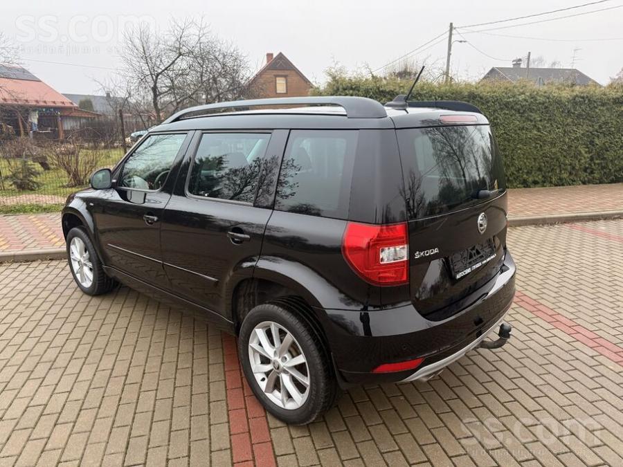 Melns Skoda Yeti 2017 Ogre, ar dzinēja tilpumu 2.00 L un nobraukumu 283 tūkst. km par 10999 €, foto 5 vietnē AUTOMOTO.COM.LV
