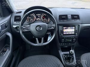 Melns Skoda Yeti 2017 Ogre, ar dzinēja tilpumu 2.00 L un nobraukumu 283 tūkst. km par 10999 €, foto 11 vietnē AUTOMOTO.COM.LV