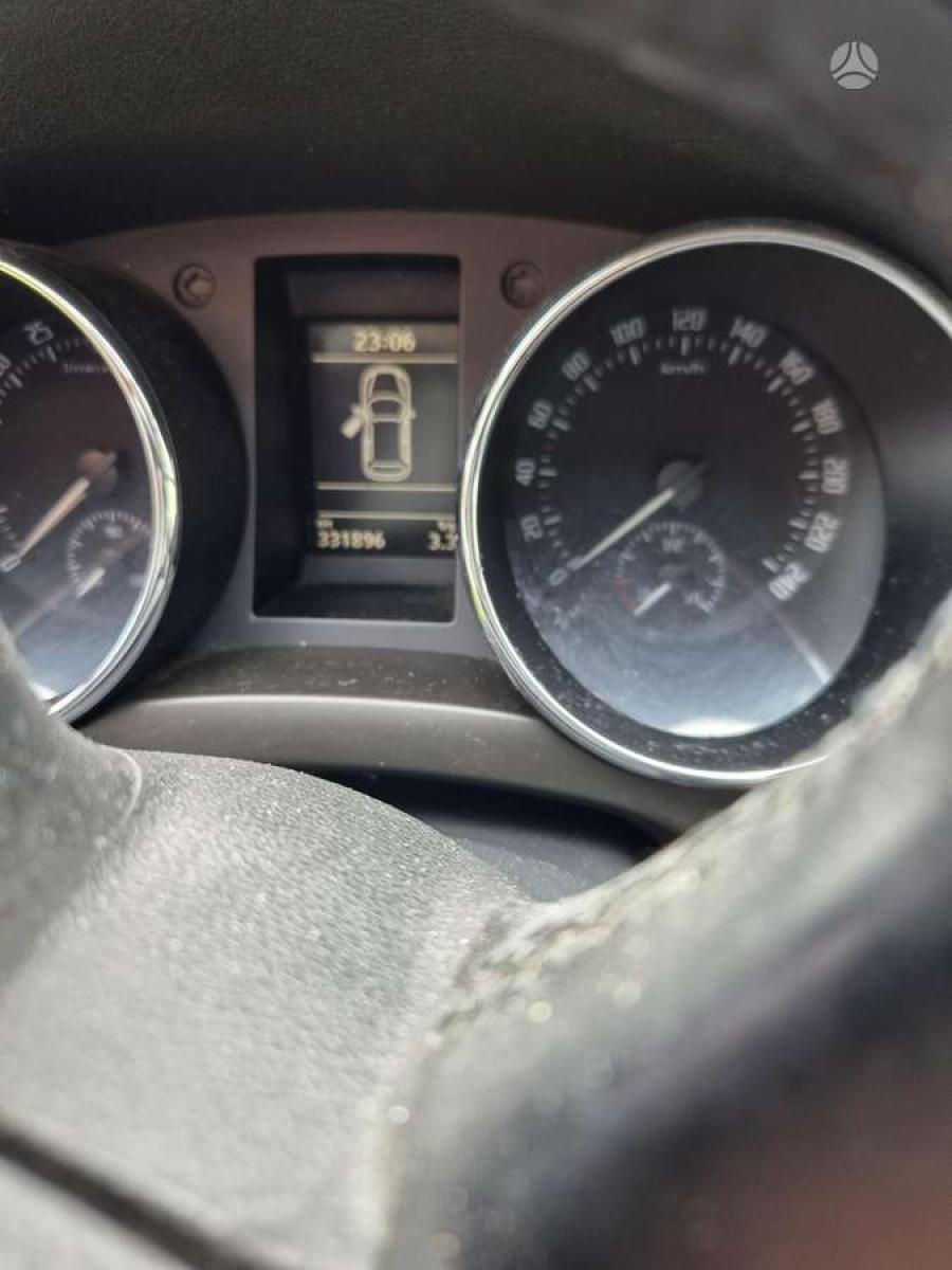 Melns Skoda Yeti 2010 Kaišiadorys, ar dzinēja tilpumu 1.90 L un nobraukumu 332 tūkst. km par 1700 €, foto 7 vietnē AUTOMOTO.COM.LV