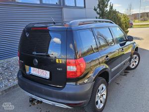 Melns Skoda Yeti 2010 Kluonaliai, ar dzinēja tilpumu 1.80 L un nobraukumu 210 tūkst. km par 4999 €, foto 9 vietnē AUTOMOTO.COM.LV