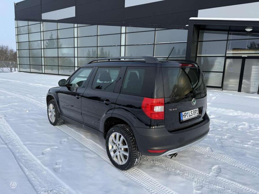 Black Skoda Yeti 2013 in Panevezys, with an engine capacity of 1.80 L and mileage of 195 thousand km for 5800 €, photo 6 on AUTOMOTO.COM.LV