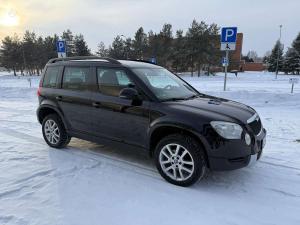 Black Skoda Yeti 2013 in Panevezys, with an engine capacity of 1.80 L and mileage of 195 thousand km for 5800 €, photo 7 on AUTOMOTO.COM.LV