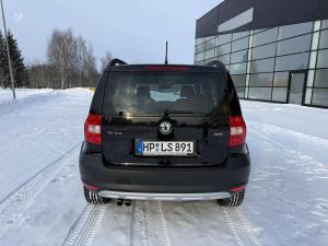 Black Skoda Yeti 2013 in Panevezys, with an engine capacity of 1.80 L and mileage of 195 thousand km for 5800 €, photo 10 on AUTOMOTO.COM.LV