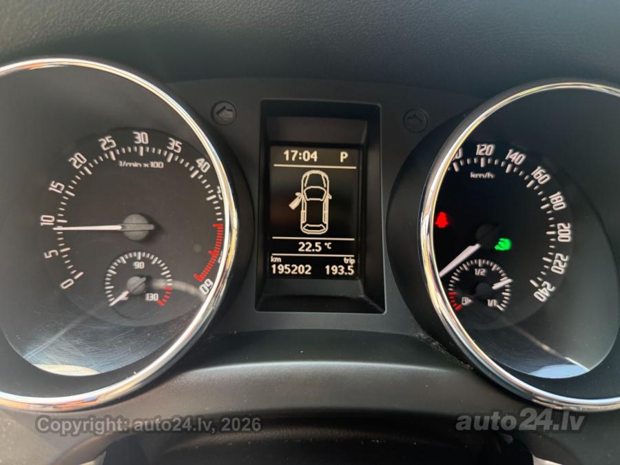 Melns Skoda Yeti 2014 Pērnava, ar dzinēja tilpumu 2.00 L un nobraukumu 195 tūkst. km par 5500 €, foto 6 vietnē AUTOMOTO.COM.LV