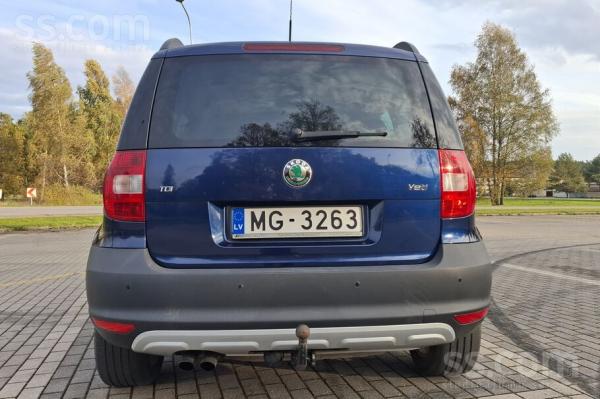 Blue Skoda Yeti 2010 in Jelgava, with an engine capacity of 2.00 L and mileage of 266 thousand km for 3500 €, photo 4 on AUTOMOTO.COM.LV