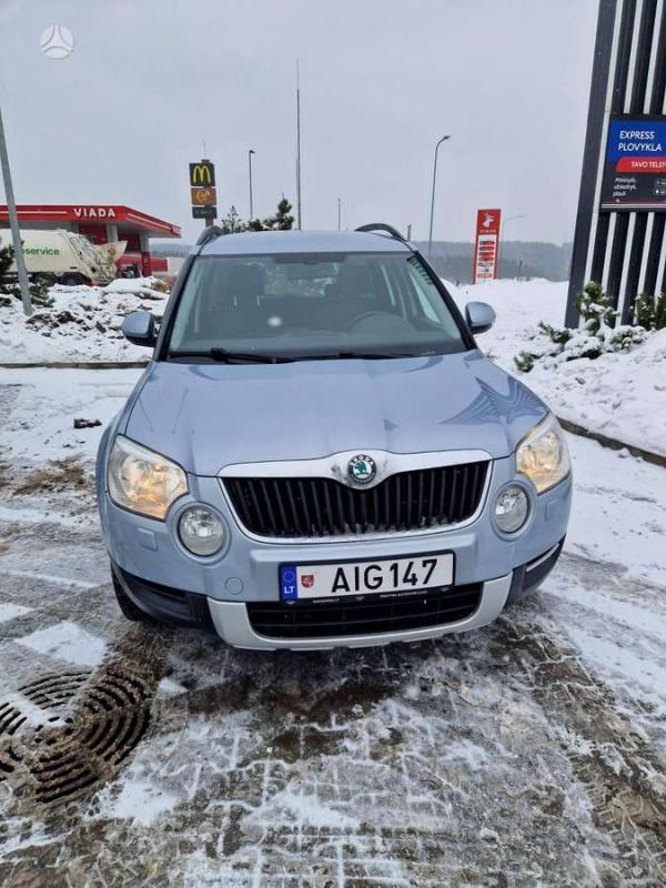 Blue Skoda Yeti 2011 in Vilnius, with an engine capacity of 1.39 L and mileage of 233 thousand km for 4850 €, photo 5 on AUTOMOTO.COM.LV