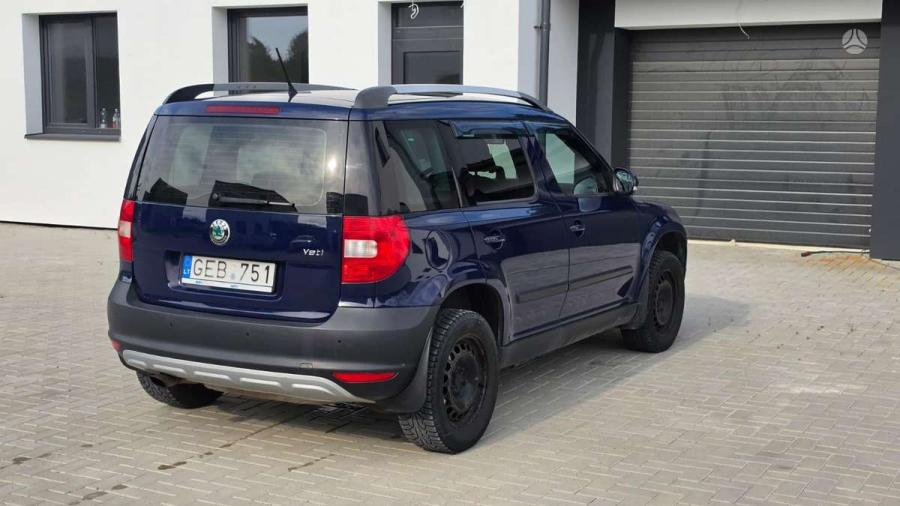 Zils Skoda Yeti 2011 Viļņa, ar dzinēja tilpumu 1.20 L un nobraukumu 202 tūkst. km par 3800 €, foto 3 vietnē AUTOMOTO.COM.LV