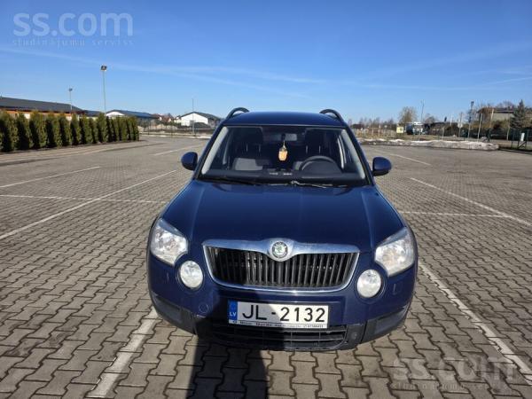 Zils Skoda Yeti 2013 Rīga, ar dzinēja tilpumu 2.00 L un nobraukumu 300 tūkst. km par 5200 €, foto 3 vietnē AUTOMOTO.COM.LV