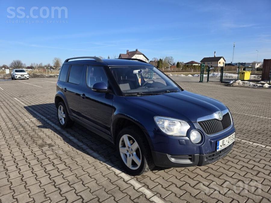 Blue Skoda Yeti 2013 in Riga, with an engine capacity of 2.00 L and mileage of 300 thousand km for 5000 €, photo 1 on AUTOMOTO.COM.LV