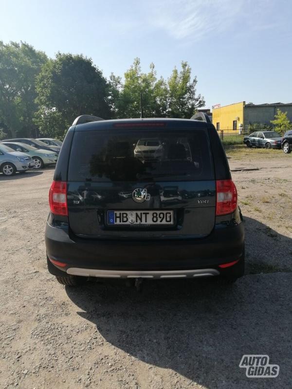 Zils Skoda Yeti 2013 Šilutė, ar dzinēja tilpumu 2.00 L un nobraukumu 215 tūkst. km par 5300 €, foto 5 vietnē AUTOMOTO.COM.LV