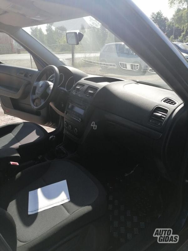 Zils Skoda Yeti 2013 Šilutė, ar dzinēja tilpumu 2.00 L un nobraukumu 215 tūkst. km par 5300 €, foto 10 vietnē AUTOMOTO.COM.LV