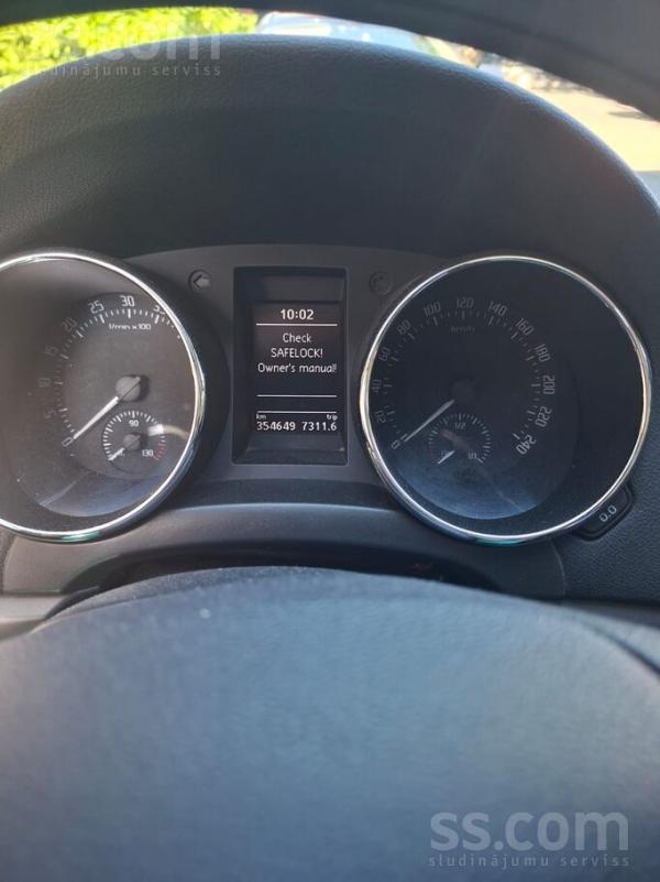 Zils Skoda Yeti 2013 Rīga, ar dzinēja tilpumu 2.00 L un nobraukumu 355 tūkst. km par 3700 €, foto 4 vietnē AUTOMOTO.COM.LV