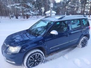 Blue Skoda Yeti 2014 in Kaunas, with an engine capacity of 1.97 L and mileage of 196 thousand km for 8990 €, photo  on AUTOMOTO.COM.LV