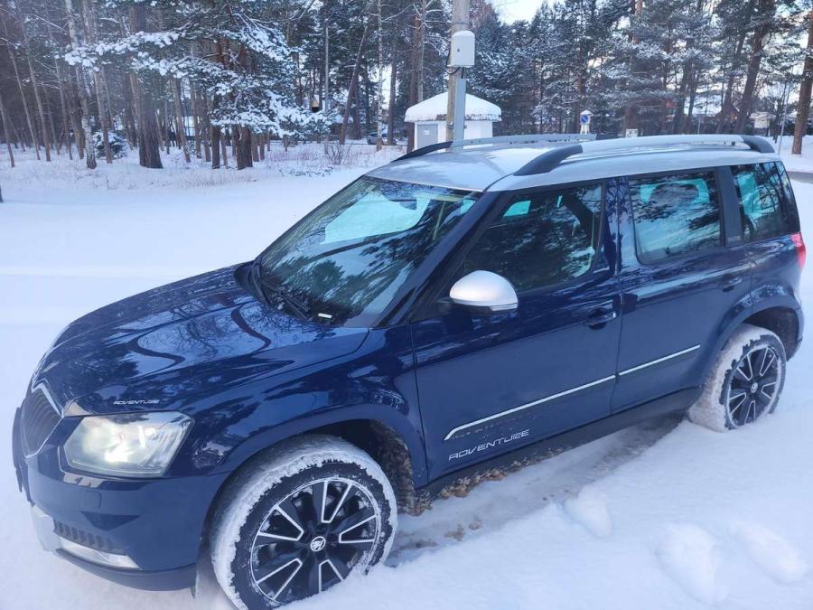 Blue Skoda Yeti 2014 in Kaunas, with an engine capacity of 1.97 L and mileage of 196 thousand km for 8990 €, photo 1 on AUTOMOTO.COM.LV
