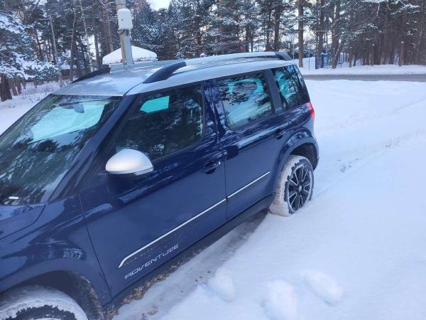 Blue Skoda Yeti 2014 in Kaunas, with an engine capacity of 1.97 L and mileage of 196 thousand km for 8990 €, photo 2 on AUTOMOTO.COM.LV